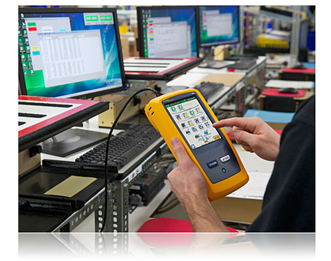 Fluke Networks 1T-3000-OFP-QUAD - Комплект из OneTouch AT с опциями LAN ...